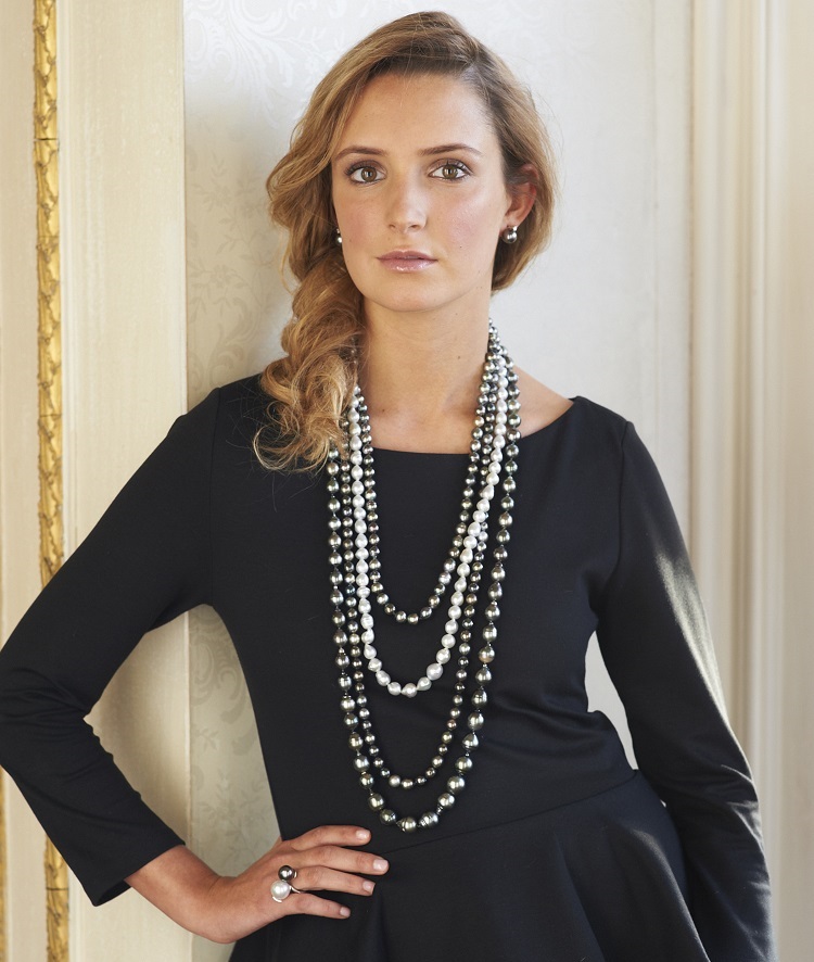 Tahitian Black Pearl | Your Complete Guide